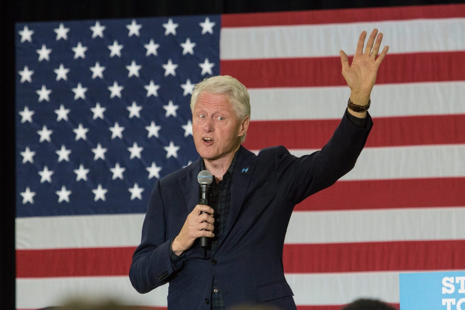 Dems Bizarrely Put Obama And Clinton On The Spot Over Trump | The Liberty Wire